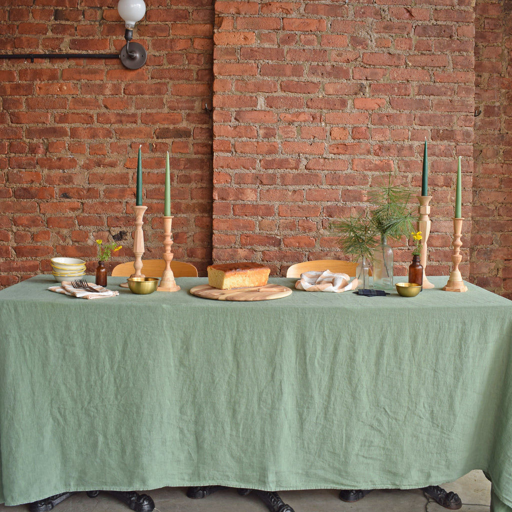 Jade French Linen Tablecloth by Linge Particulier – Collyer's Mansion