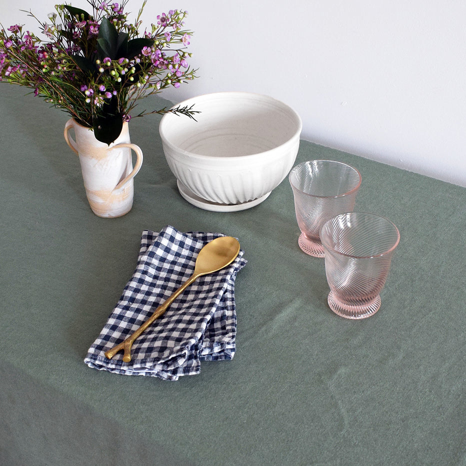 Jade French Linen Tablecloth by Linge Particulier – Collyer's Mansion